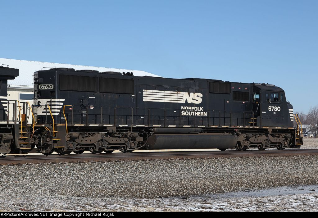 NS 6780